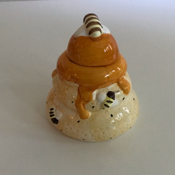 Vintage | Art | Vintage Ceramic Beehive Honey Pot | Poshmark